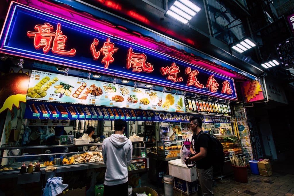 Hong Kong Food Guide: 4 Local Dishes to Try | Dash Living